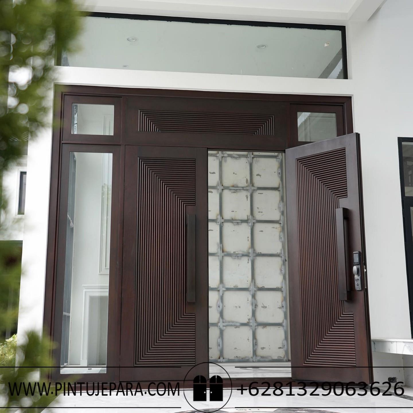 Jual Pintu utama jati minimalis double jendela kanan kiri atas PJ-320 - Pintu Jepara